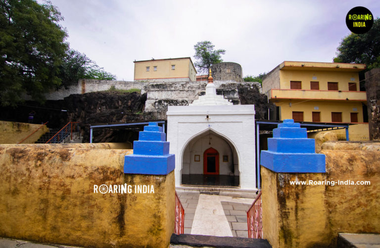 Ramateerth Shri Uma Swayambhu Rameshwar Temple, Ramateerth Athani ...
