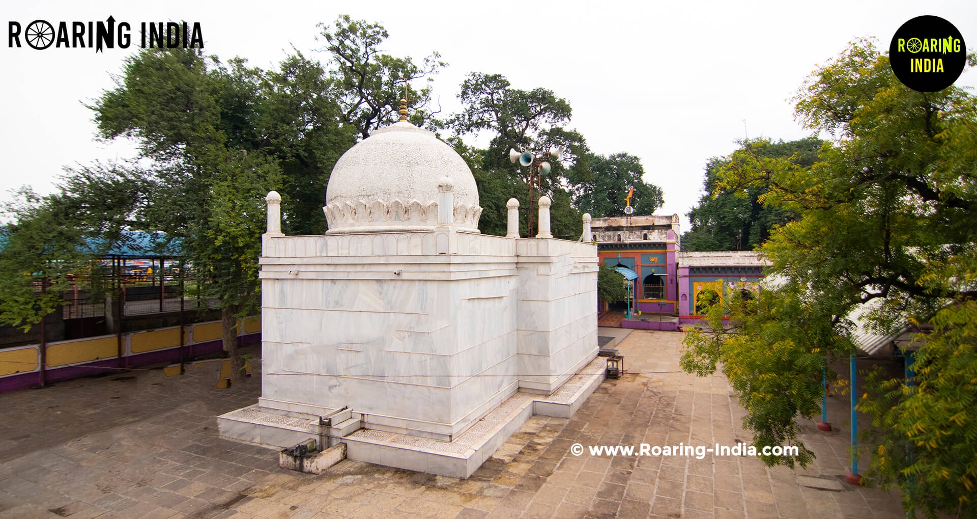 Shri Siddeshwar Temple Athani - Roaring India Tourism